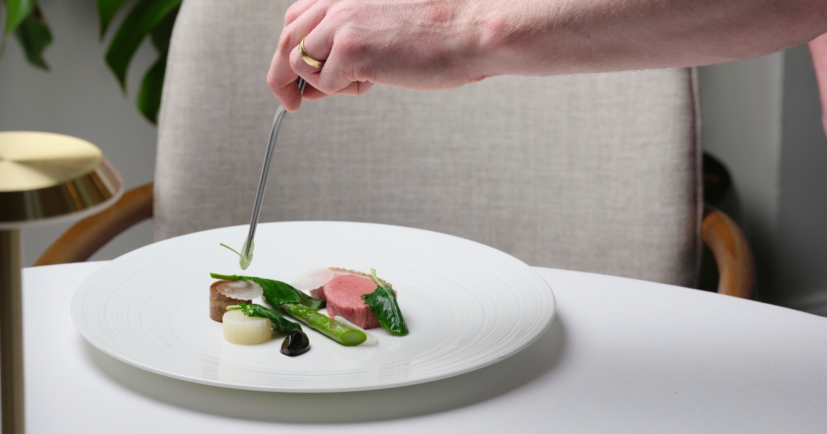 News: Palé Hall Hotel Appoints Edward Marsh as Head Chef, Laun...